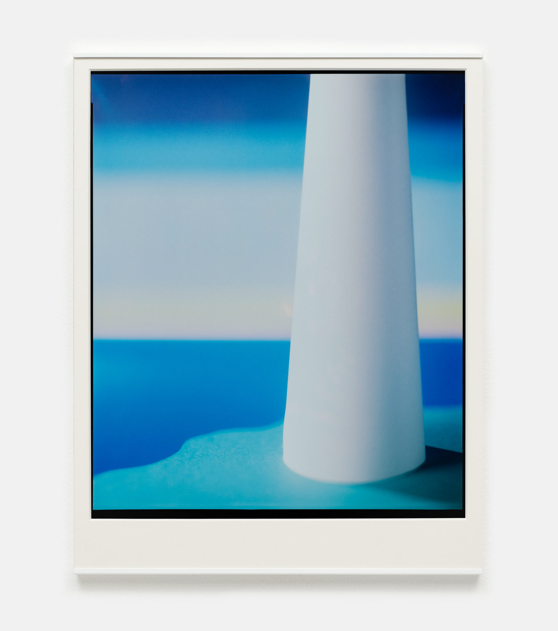 João Maria Gusmão, Lighthouse at dawn, 2025 · Sies + Höke